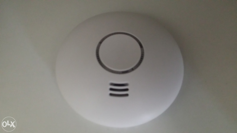 Detektor/Alarm za Vatru i Dim - Detektori plina i dima - OLX.ba
