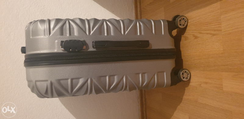 Putnicki kofer - Putne torbe i koferi - OLX.ba