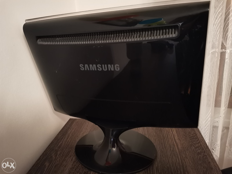 Monitor Samsung - Monitori - OLX.ba