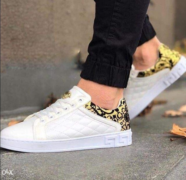 Versace muške patike NOVI MODEL 2022/23 - Tene/Patike za muškarce - OLX.ba