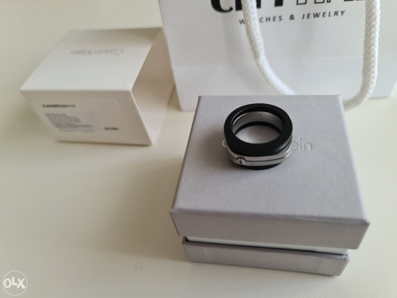 Muski modni prsten Calvin Klein - Prstenje - OLX.ba