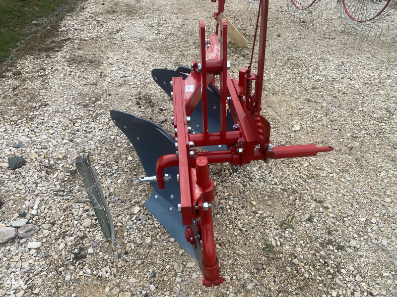 Traktor traktorski plugovi plug IMT 755 756 - Plugovi - OLX.ba