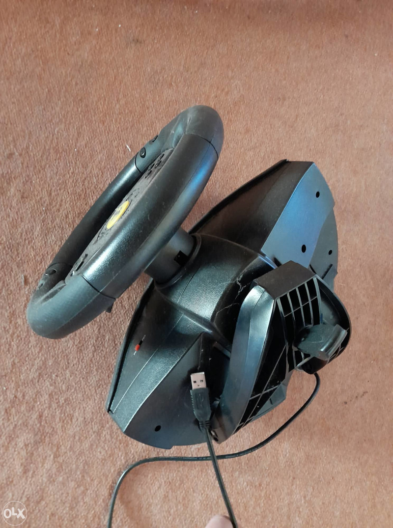 Ferrari Thrustmaster Volan PC - Volani za PC i konzole - OLX.ba