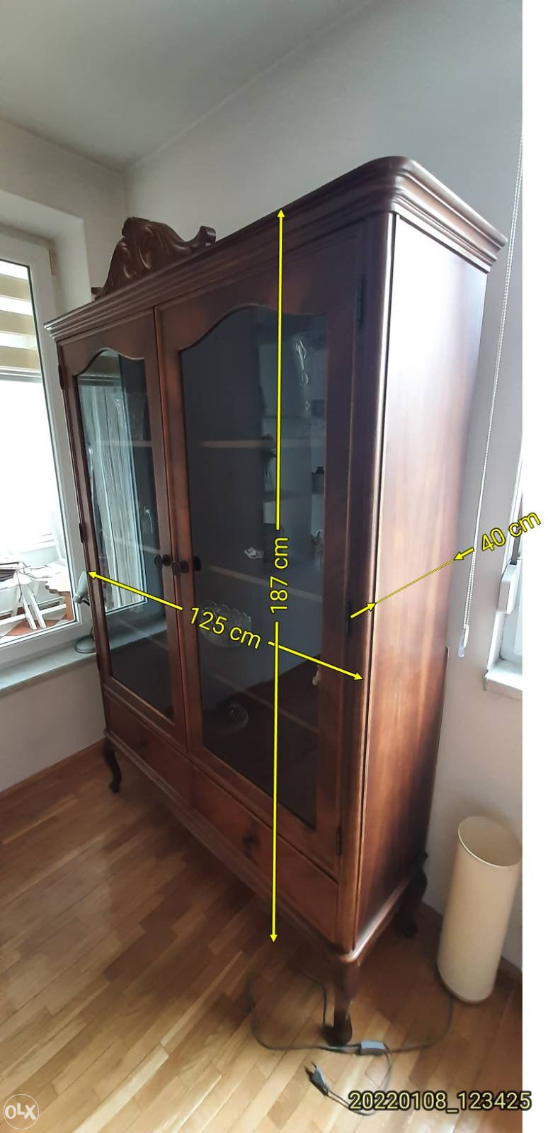 Vitrina Ormar - Antik namještaj - OLX.ba