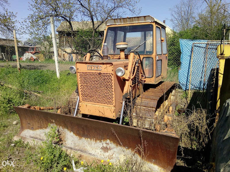 Buldozer TG-75 C 14.Oktobar - Buldožderi - OLX.ba