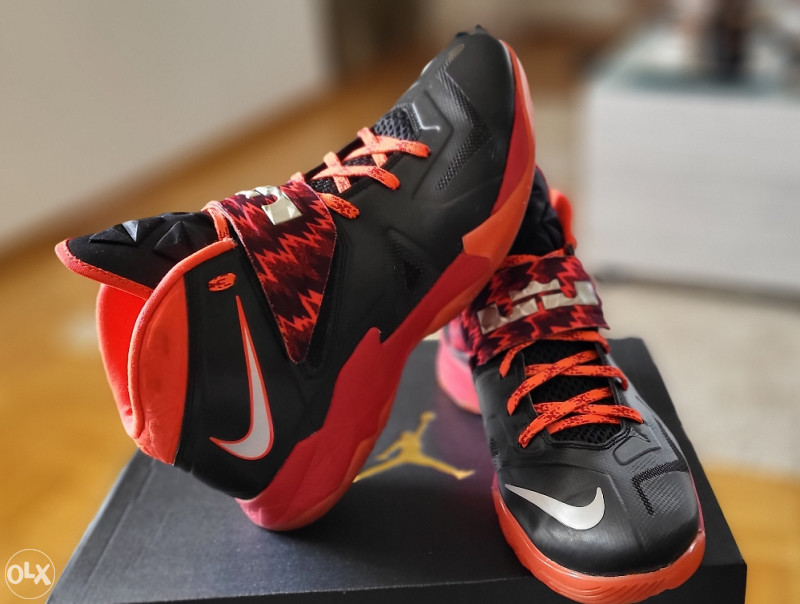 Nike, Lebron James patike - Patike - OLX.ba