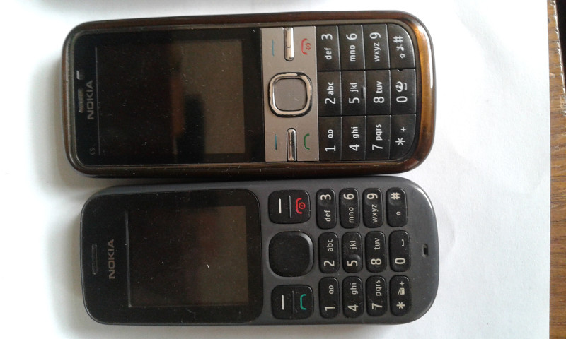 Mobitel NOKIA 100 - Mobiteli - OLX.ba