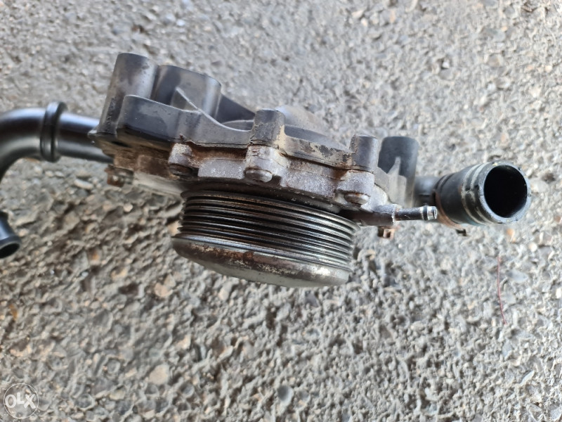 Vodena pumpa A6512002001 Mercedes w204 w212 - Pumpe - OLX.ba