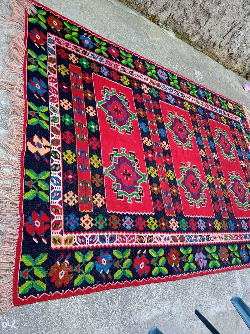 Tkani Bosanski čilimi - Ćilimi i Tepisi - OLX.ba