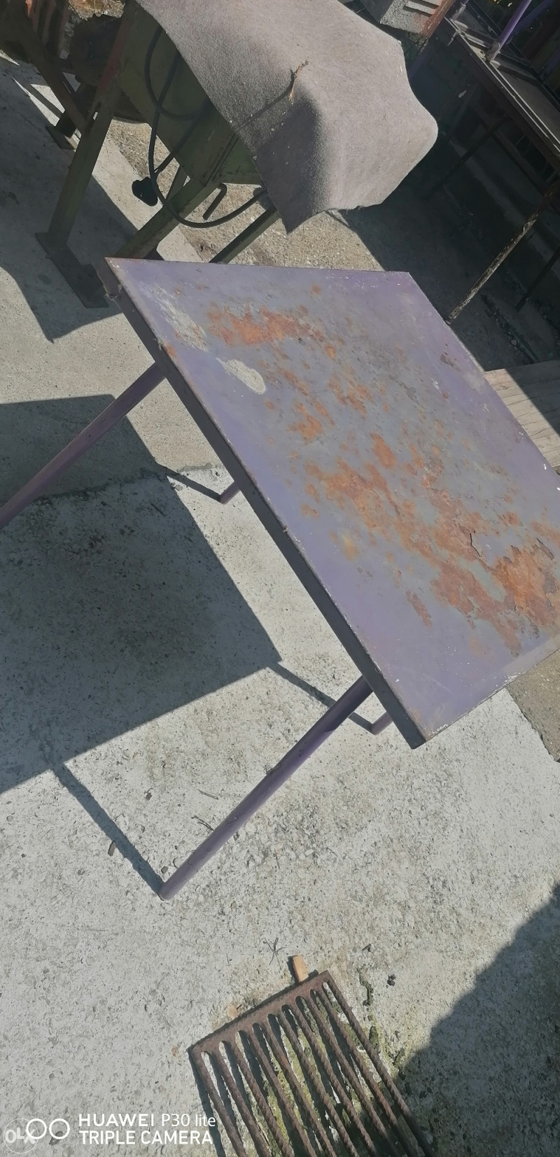 Stolovi limeni - Klub stolovi - OLX.ba