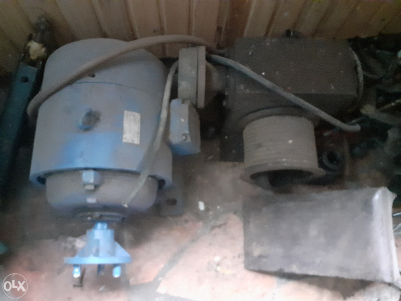 Elektro motor sa reduktorom vitlo cekrk industrijski - Elektromotori i ...