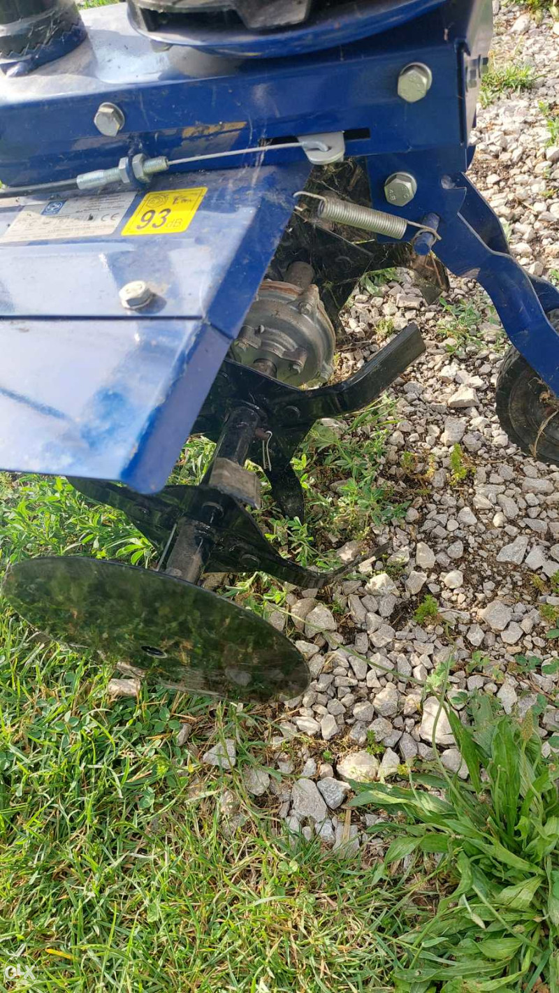 Motokultivator freza kopačica - Motokultivatori - OLX.ba