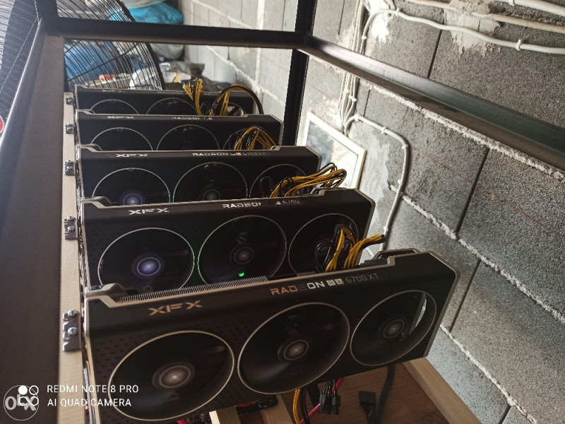 Mining rig XFX RX 6700 XT 12GB - Mining rigovi - OLX.ba