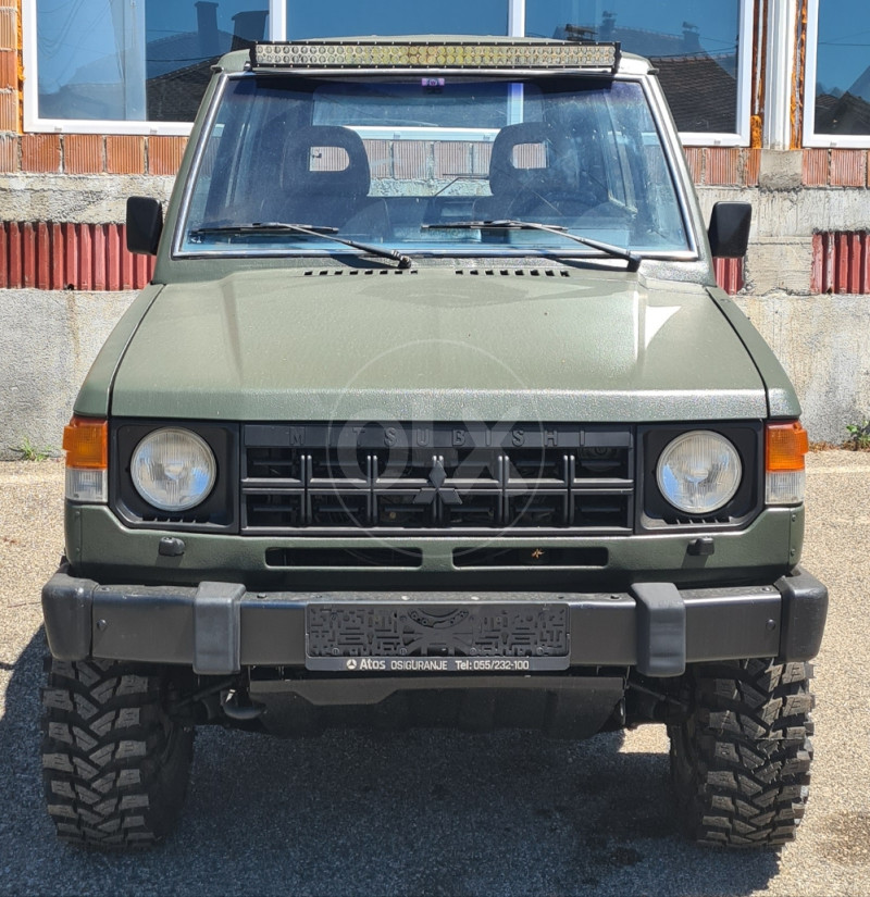 Mitsubishi Pajero 2.6 benzin,dzip,jeep,terenac,offroad - Automobili ...