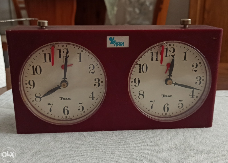 Stari šahovski sat Insa - Jugoslavija - Zidni i Stoni Satovi - OLX.ba