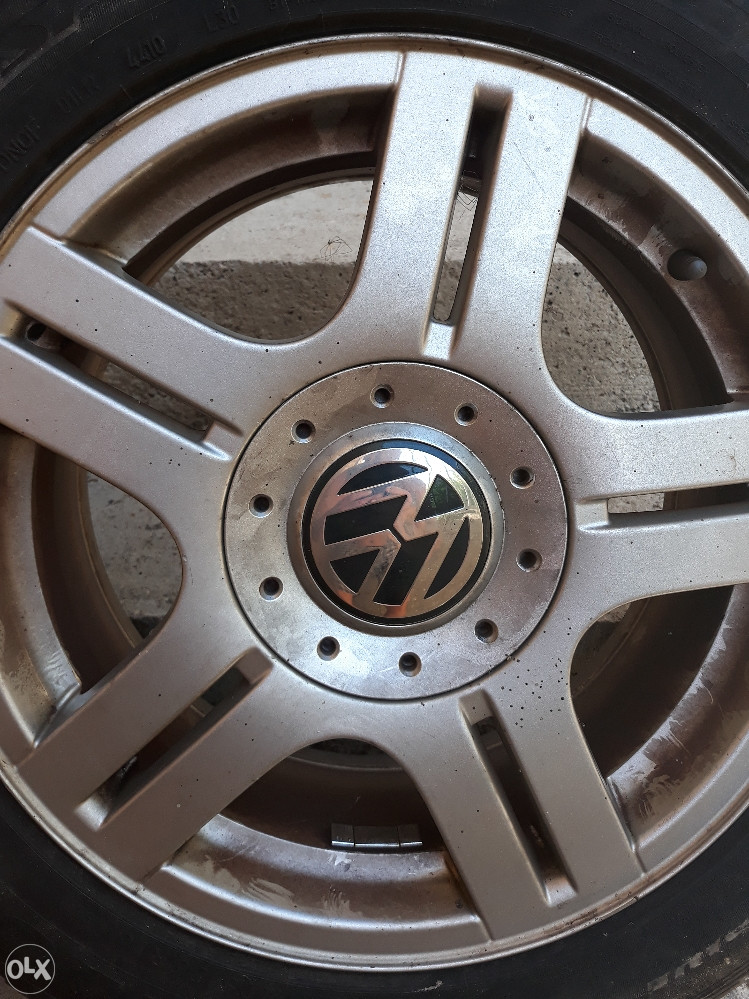 Al felge 16 cola sa gumama za audi pasat itd - Felge s gumama (Točkovi komplet) - OLX.ba