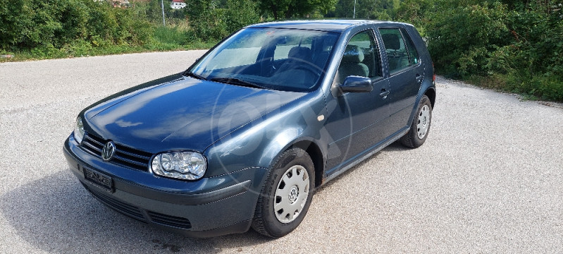 Golf 4 stranac - Automobili u dijelovima - OLX.ba