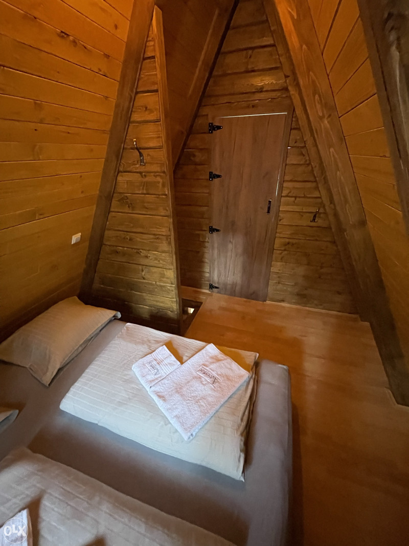 Vikendica brvnara Nisici Nisicka visoravan - Vikendice - OLX.ba