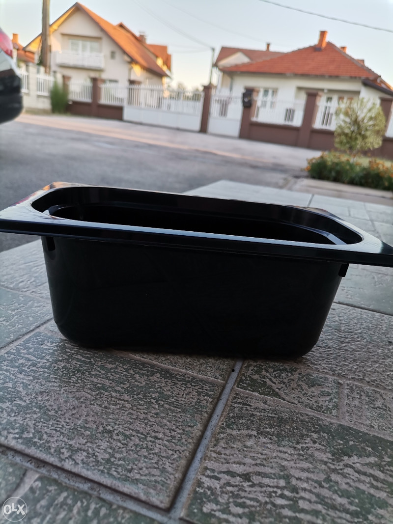 Plasticne posude za visenamjensku upotrebu - Zdjele i posude - OLX.ba