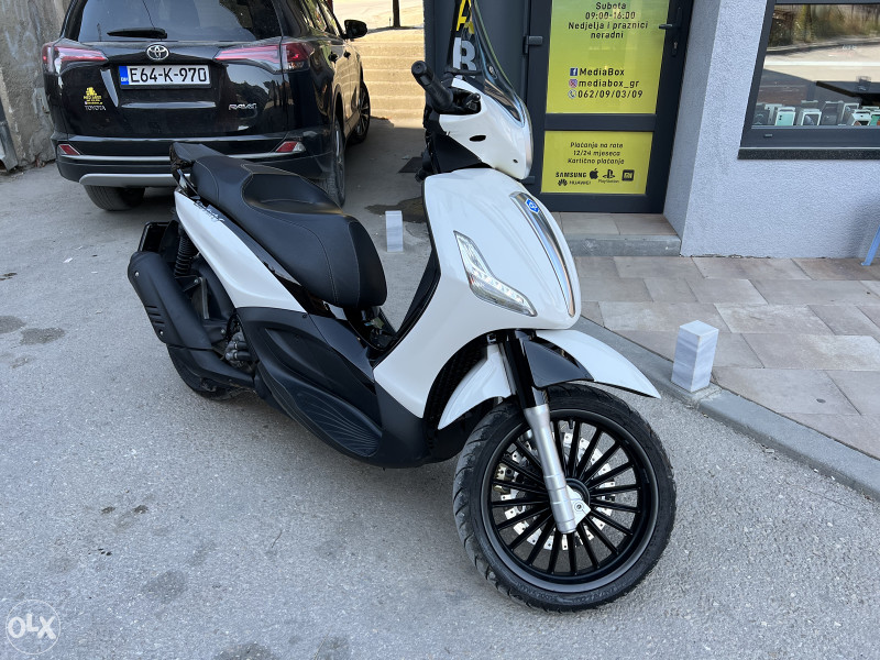 BEVERLY 300 2016 FULL LED *TEK REG*NOVE GUME* - Motocikli - OLX.ba