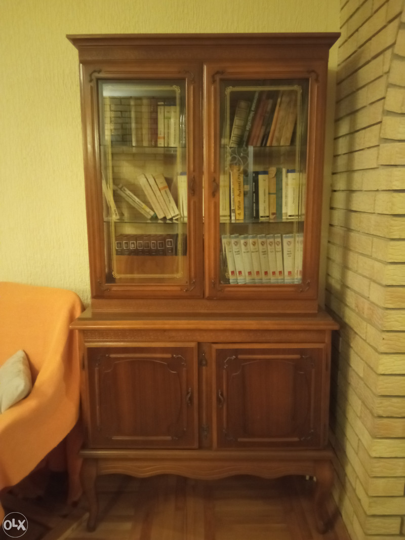 Komoda vitrina retro - Moj dom - Komode - Banja Luka - OLX.ba