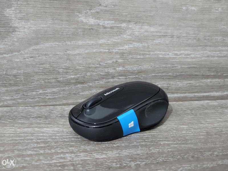 Microsoft Sculpt Comfort Mouse 1557 2.4Ghz bezicni mis - Miševi - OLX.ba