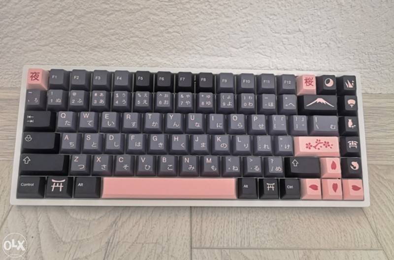 GMK Clone Night Sakura PBT Dye 136 tipki keycap set - Tastature - OLX.ba