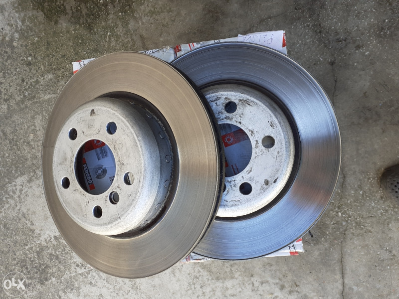 Prednji diskovi i disk plocice orginal BMW 5 F 10 - Diskovi/Pločice ...