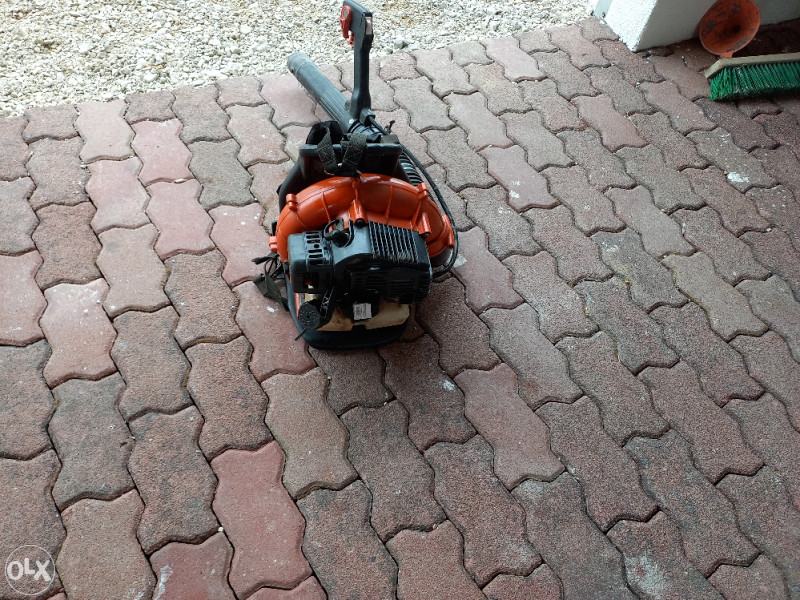 Duvac lisca(husgvarna) - Puhači i usisivači lišća - OLX.ba