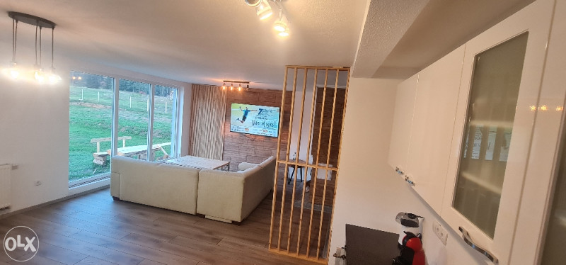 Vikendica Pale Ravna Romanija 1400m nadmorske visine - Vikendice - OLX.ba