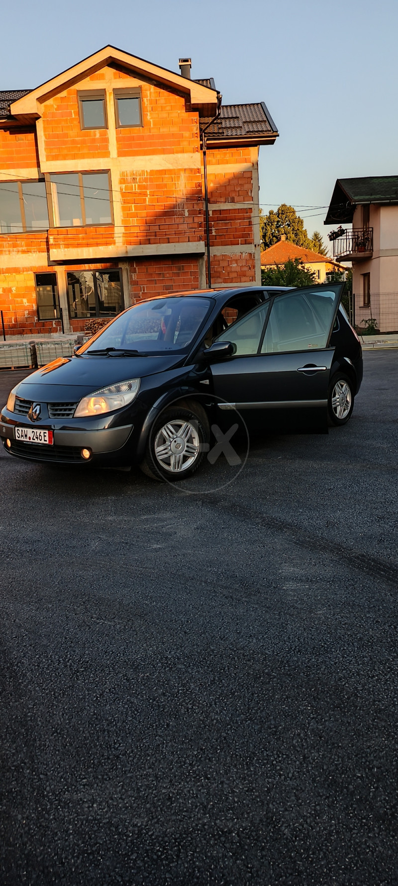 Renault scenic 2005 1.9 dci 88 kw 7 SJEDISTA BIH TABLE - Automobili ...