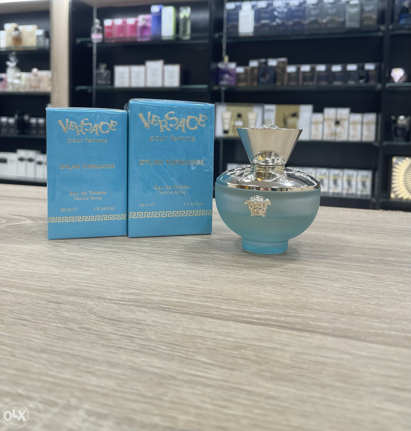 Versace Dylan Turquoise 30 ml Zenski Parfem - Ženski parfemi - OLX.ba
