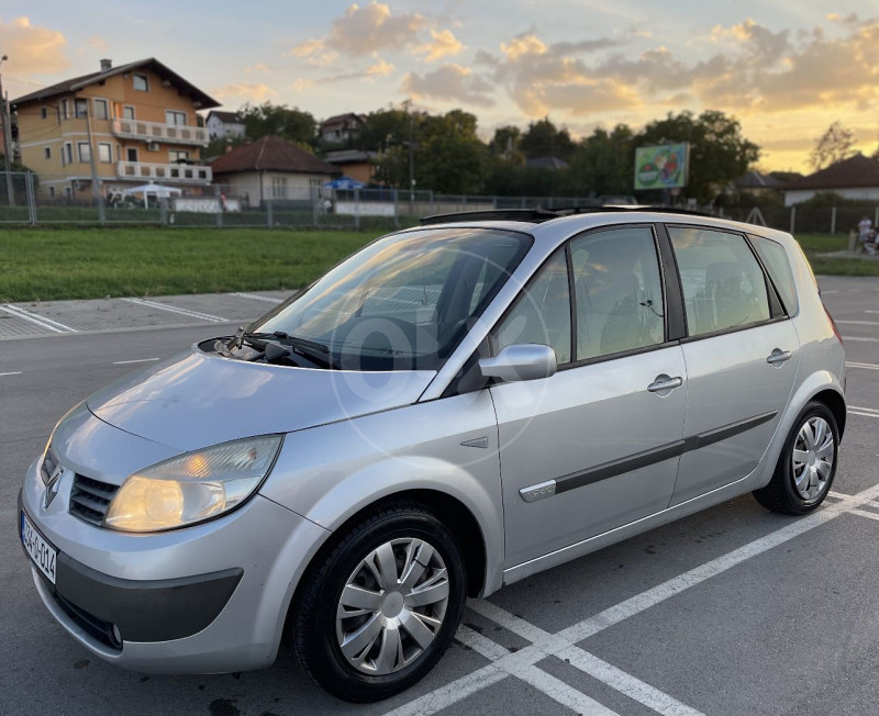 Renault Megane Scenic Senik 1,9 d 2005 Reg 1. vlasnik - Automobili - OLX.ba