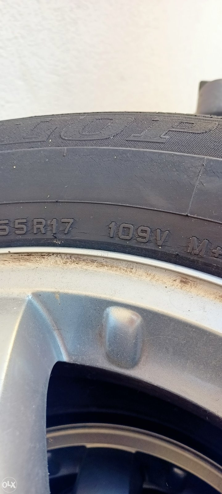 Gume sa felgama (mercedes džip) 4 kom. - Felge s gumama (Točkovi ...