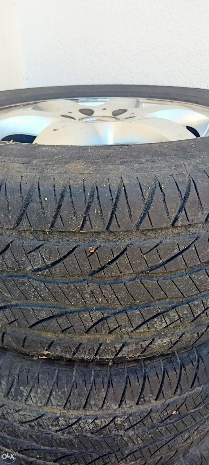 Gume sa felgama (mercedes džip) 4 kom. - Felge s gumama (Točkovi ...