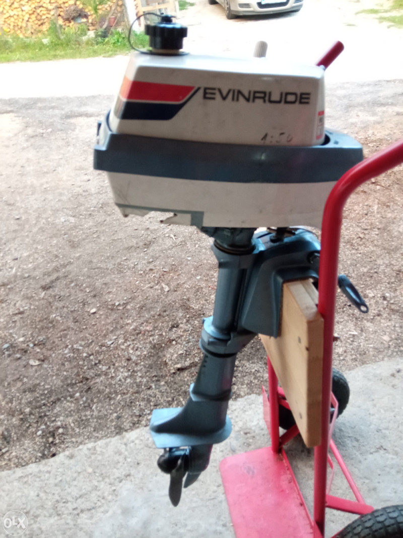 Penta Motor za čamac evinrude 2 klipa 4hp - Motori - OLX.ba