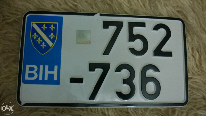 Ratna tablica za motor BiH ljlijani - 752 - 736 - Tablice za vozila ...