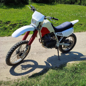 Motor Yamaha kroser - Vozila - Motocikli - Zenica - OLX.ba