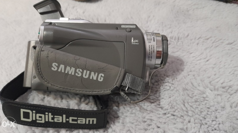 Kamera Samsung(8mm) - Digitalni - OLX.ba