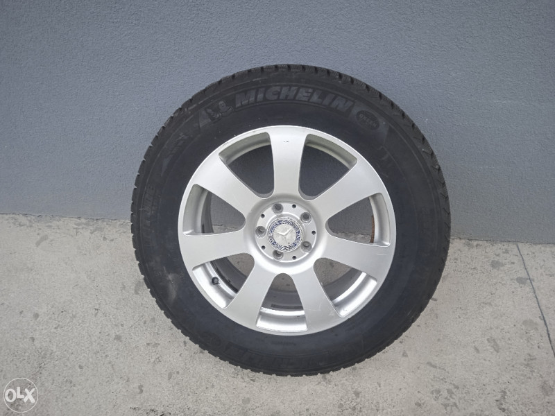 Felga mercedes 17 guma 235 60 17 - Felge s gumama (Točkovi komplet) - OLX.ba