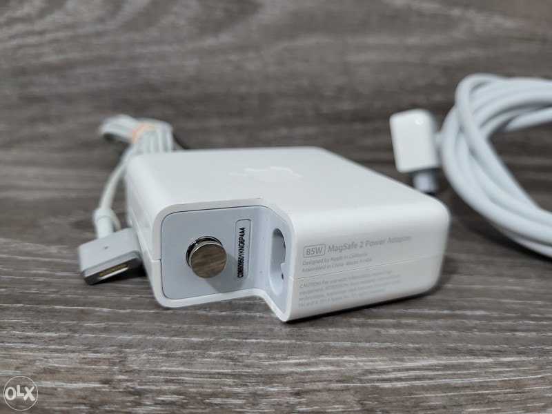 Apple punjac adapter MagSafe 2 85W za MacBook Pro 15 17 - Punjači - OLX.ba
