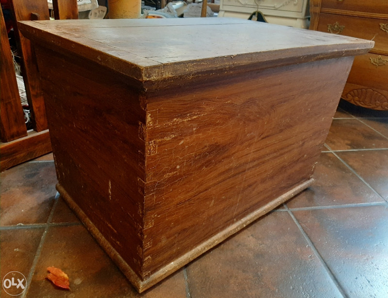 Vintage veliki drveni sanduk - Kućanski predmeti - OLX.ba