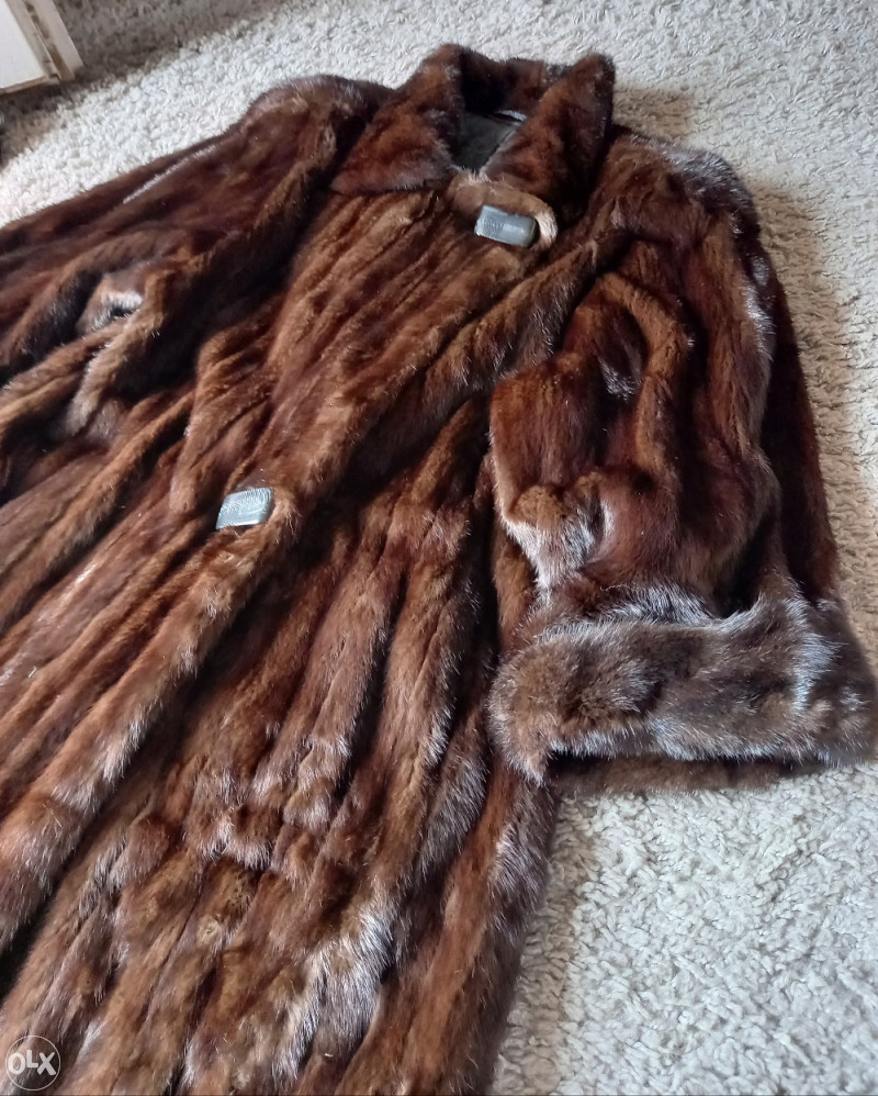Savršena duga luksuzna bunda od nerca (kao nova) - Jakne kaputi i mantili - OLX.ba