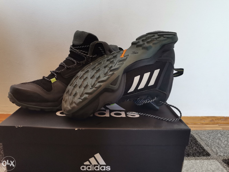 Adidas terrex ax3 mid Gojzerice - Čizme - OLX.ba