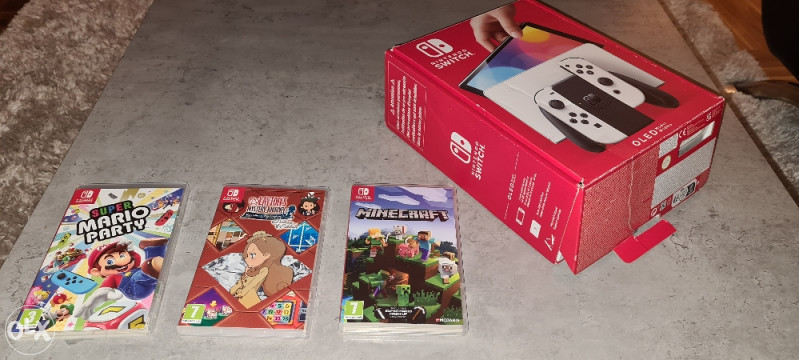 NINTENDO SWITCH OLED tri igrice - Konzole - OLX.ba