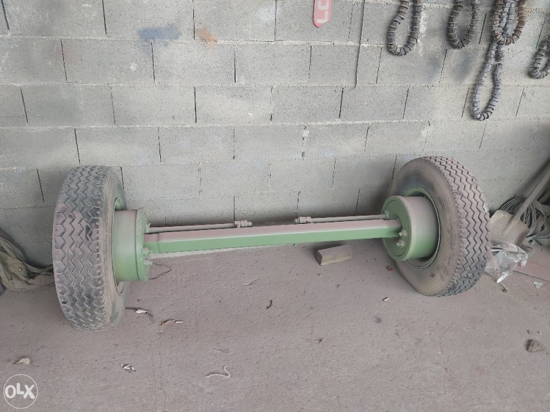 Osovina za traktorsku prikolicu - Gume i felge za traktore - OLX.ba