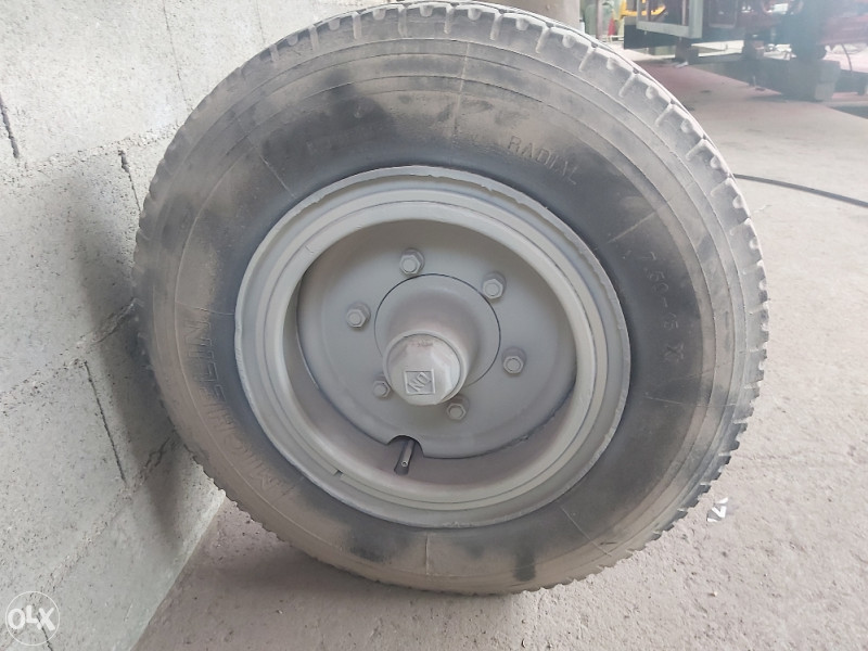 Osovina za traktorsku prikolicu - Gume i felge za traktore - OLX.ba