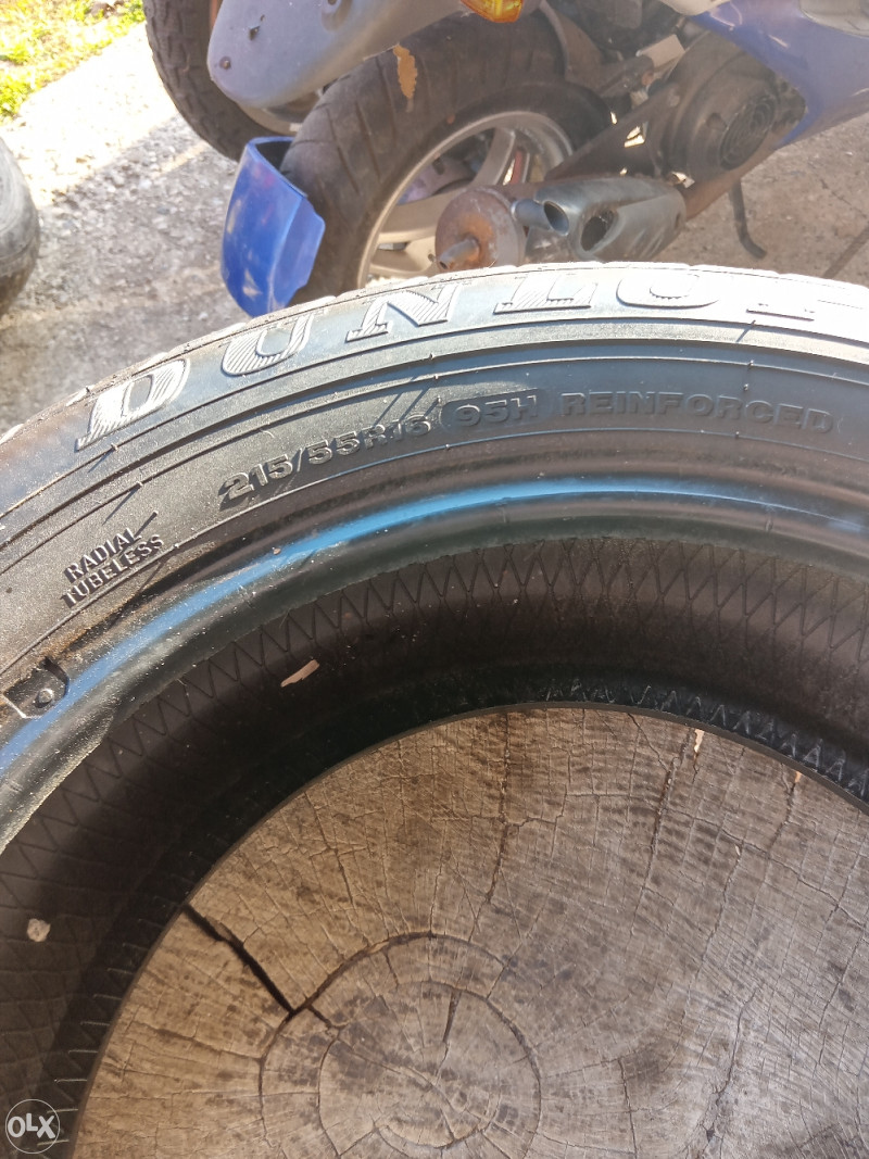 Dvije gume 215/55R16 - Gume - OLX.ba