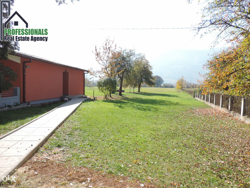 Professionals/kuća/zemljište/Ilidža/Sarajevo - Kuće - OLX.ba