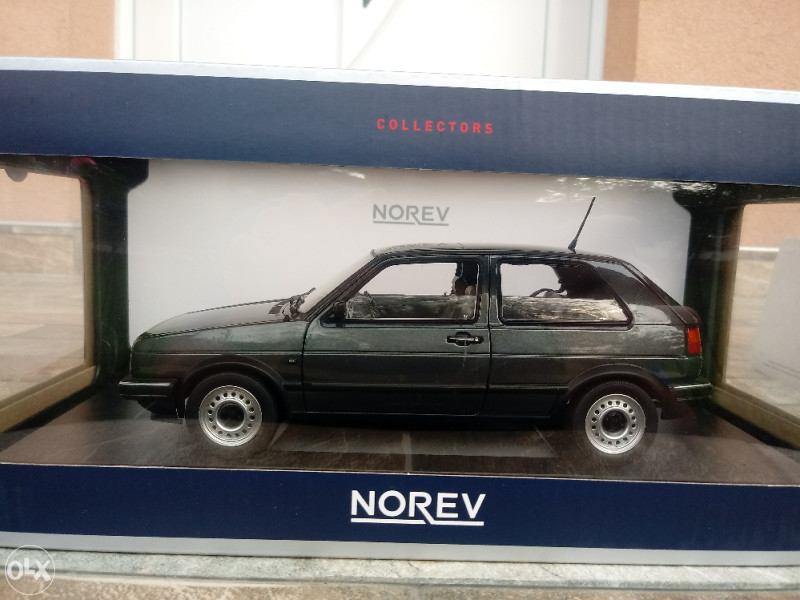 Maketa Golf 2 1/18 norev metalni autic model - Autići (makete ...
